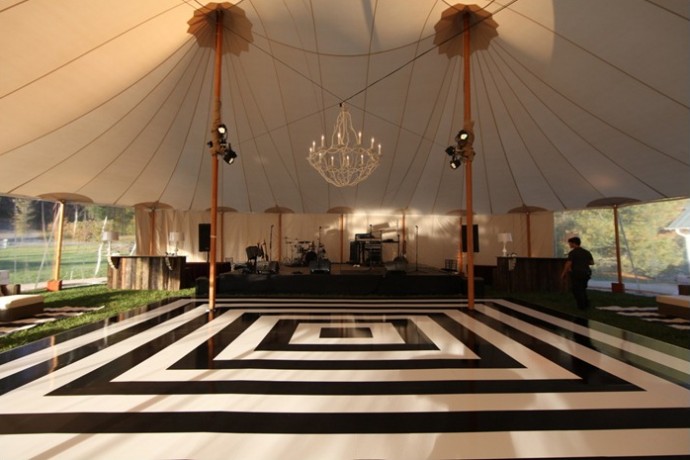 2017 wedding trend: floor design | Equally Wed - LGBTQ Weddings