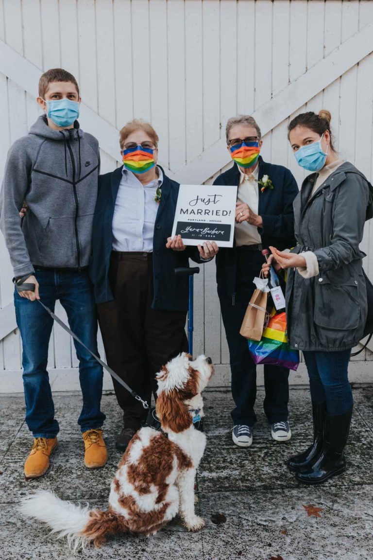 10 LGBTQ+ couples in Portland, Oregon tied the knot in a special ...