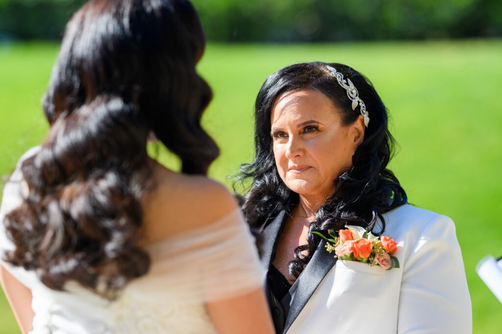 This Great Gatsby wedding in Walnut Grove, California, featured a ...