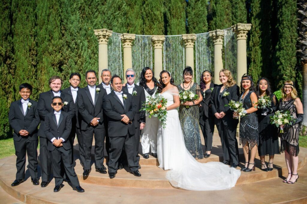 This Great Gatsby wedding in Walnut Grove, California, featured a ...
