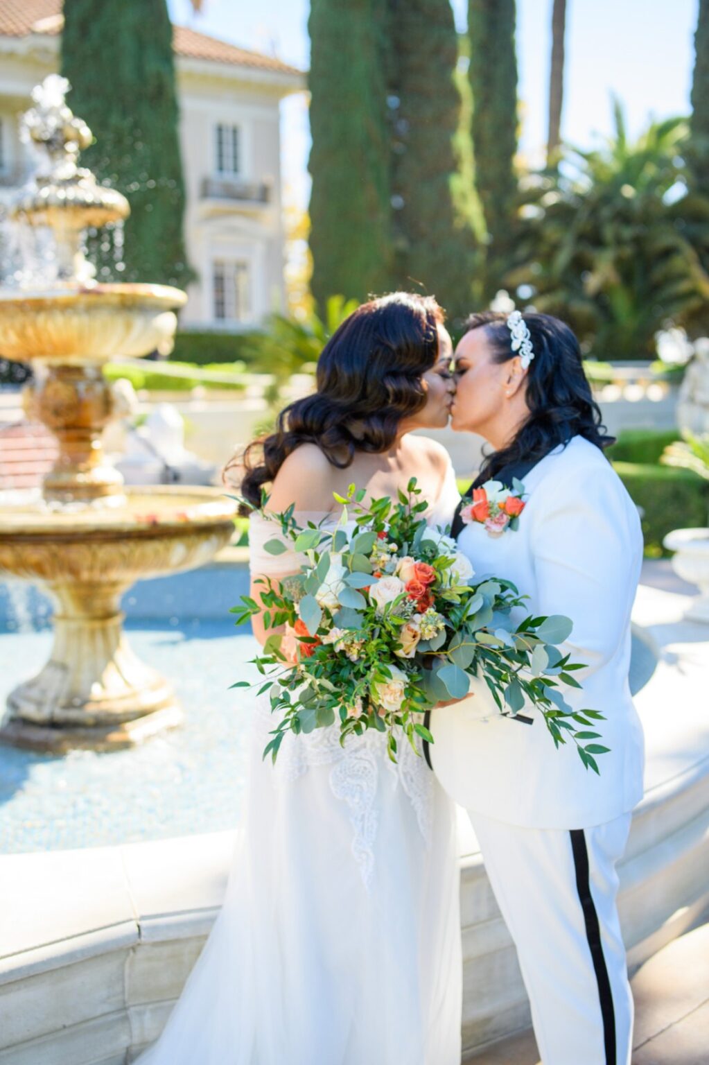 This Great Gatsby wedding in Walnut Grove, California, featured a ...